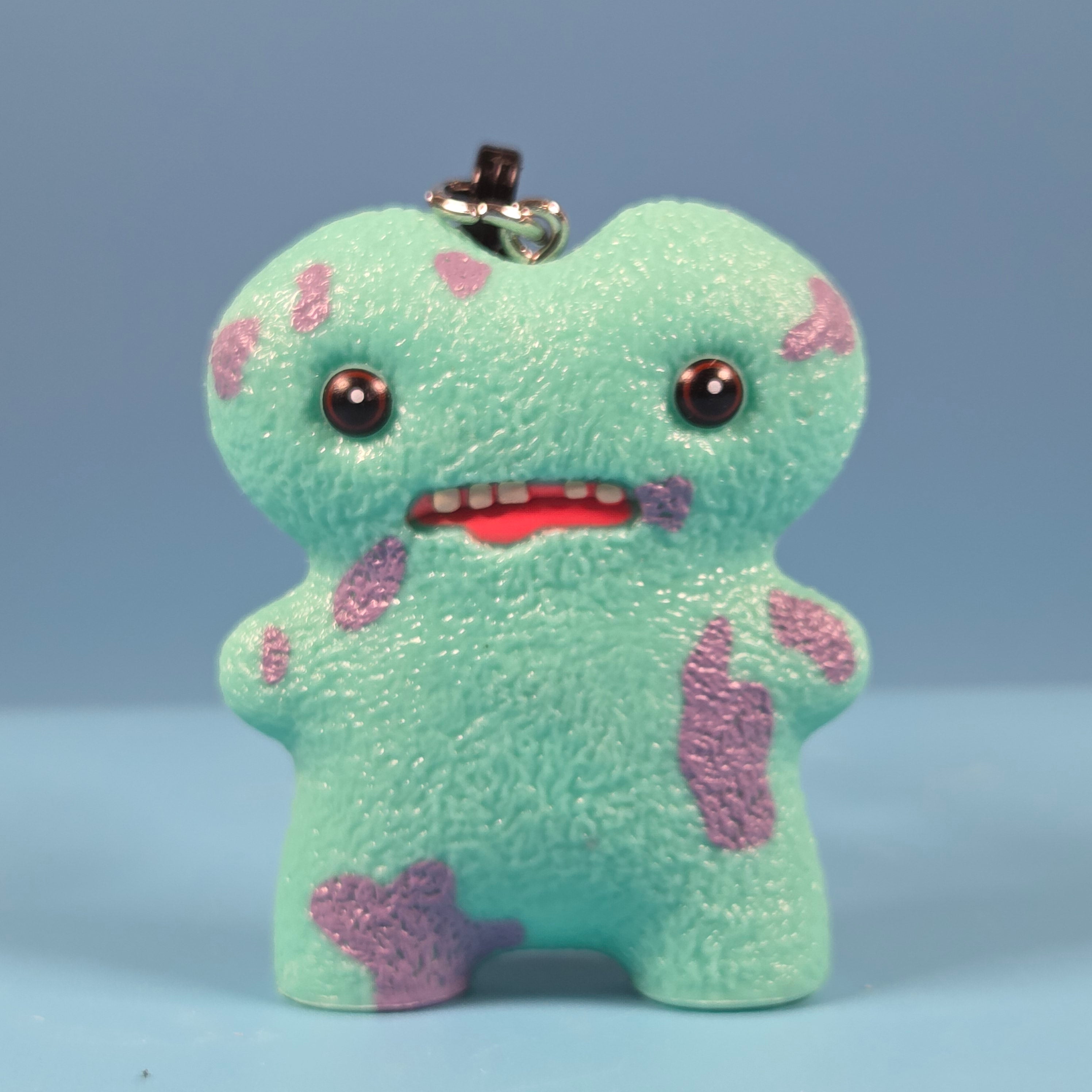 Fugglers Bag Clip - Gaptooth McGoo (Green Camo) – Mini Mysterys